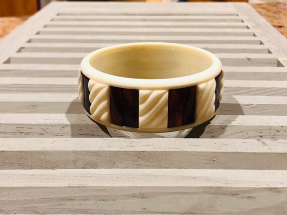vintage carved ivory and tortoise shell plastic bangl… - Gem