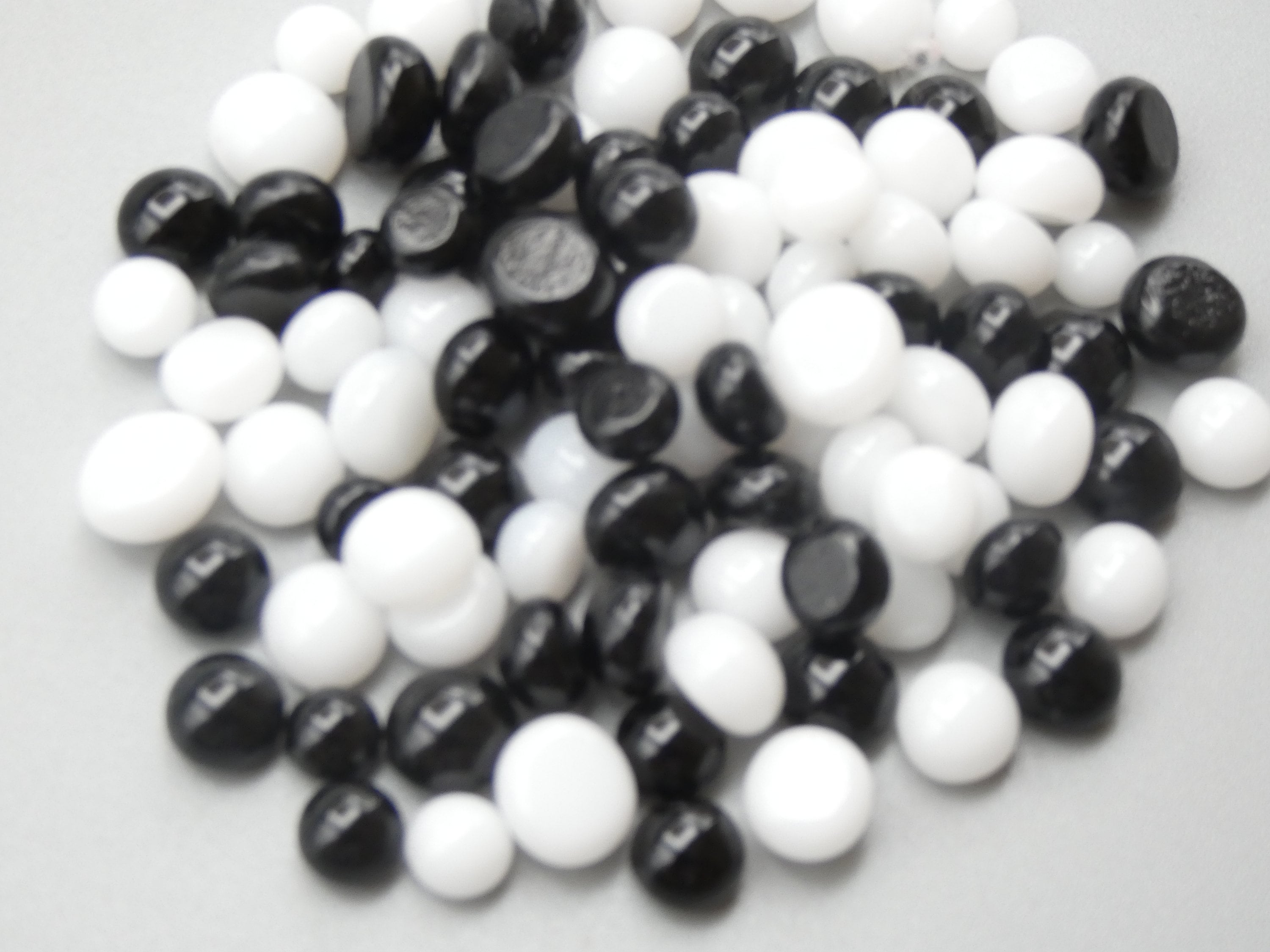 Tux Dots 96 COE Kiln-fired Dots. 1 OZ Opalescent Black and - Etsy