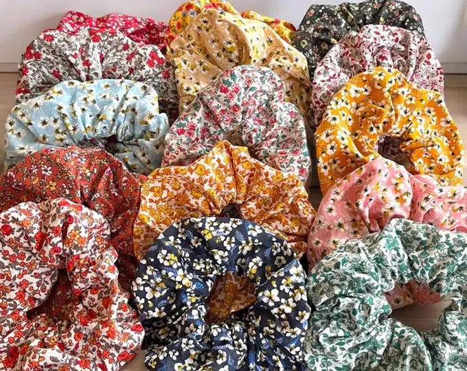 Coleteros de Satén. Satin Scrunchies. Accesorio goma pelo. Coleta ...