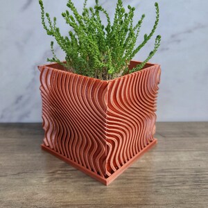 The Wavy Square Planter Pot With Optional Drip Tray in Shiny Copper ...