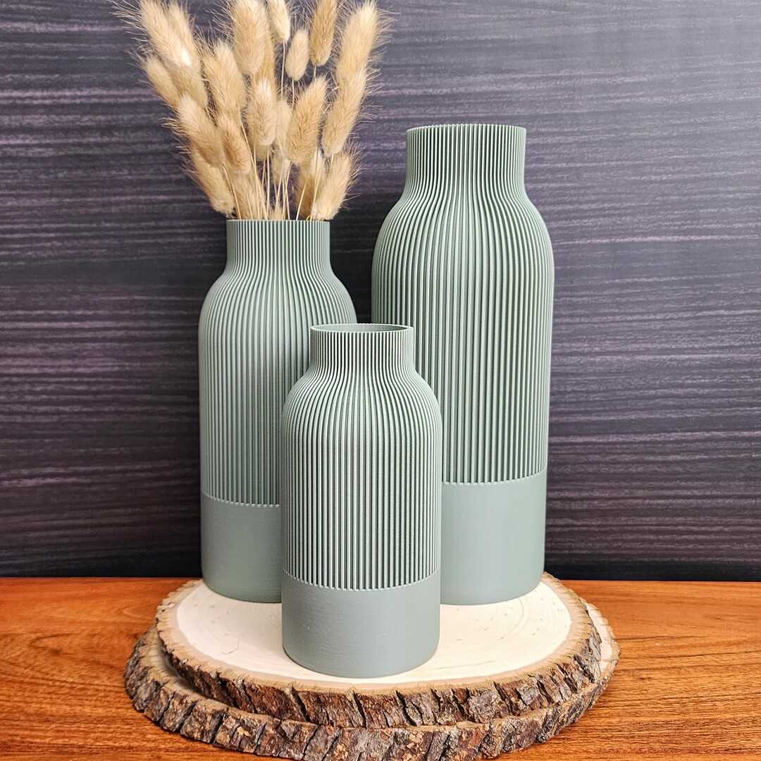 Ribbed Bottle Vase – Modern Eco-inspired Ribbed Vase for Home Décor ...