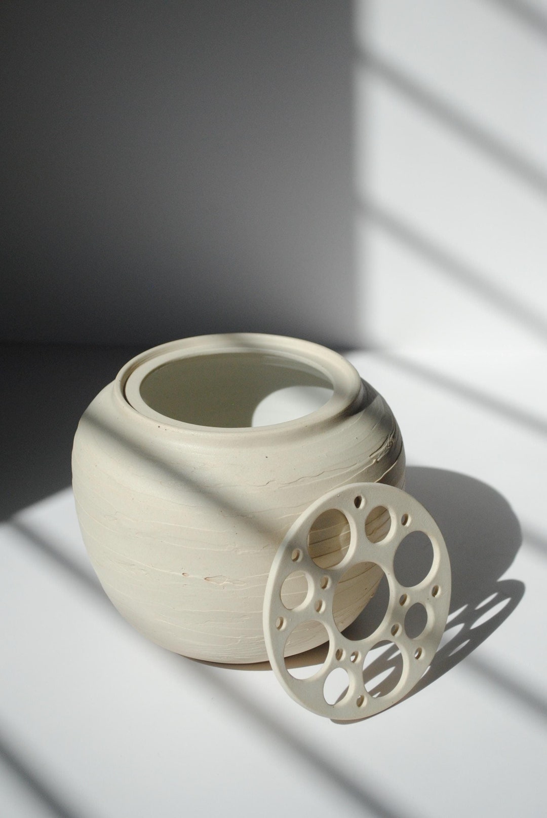 Minimalist White Ceramic Vase With Removable Frog | Perfect for Floral ...