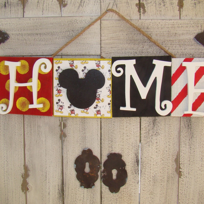 Mickey Mouse Door Hanger - Etsy