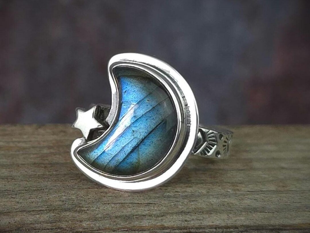 Blue Labradorite Moon Silver Ring Size 7.5 // Moon & Stars Artisan OOAK Sterling Silver Stamped ...