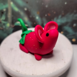 Strawberry Mouse - Etsy