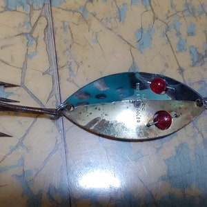 1960s GIBBS Ruby Eye Wiggler No. 3 - Etsy