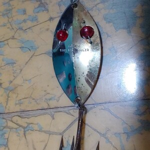 1960s GIBBS Ruby Eye Wiggler No. 3 - Etsy