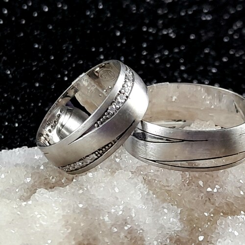 New Infinity His and Hers Set Titanium Wedding Rings - Etsy