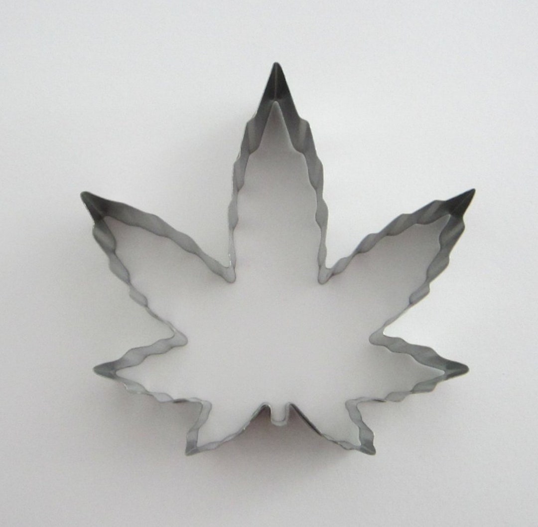 4" Marijuana Leaf Shape Cookie Cutter Pot Medical Weed Leaf Mary Jane ...