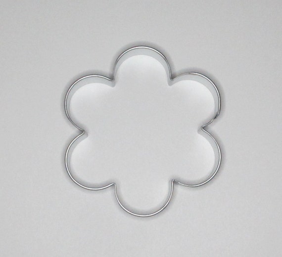 4 Scalloped Circle Round Flower Cookie Cutter Spring | Etsy