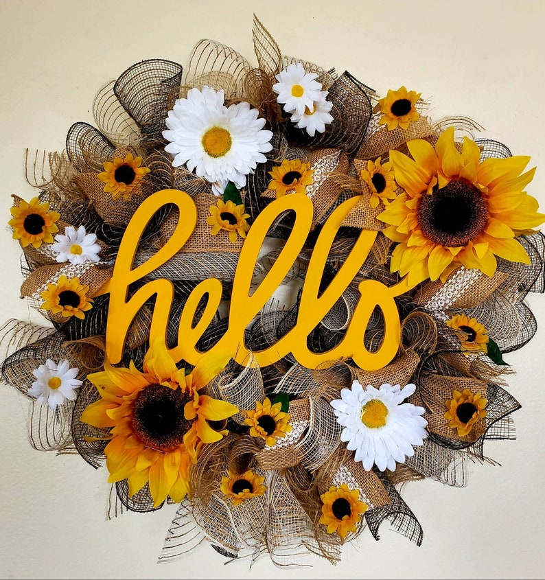 22 Inch Sunflower Wreath With Hello Sign - Etsy