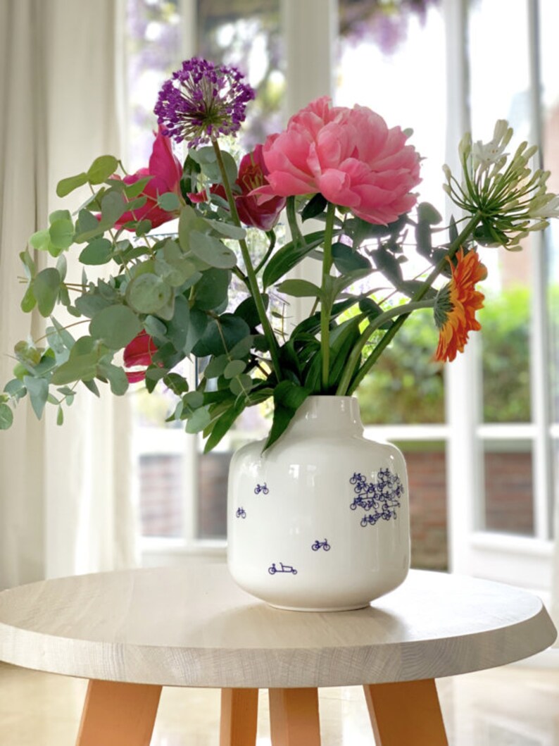 Modern Delft blue vase with fun bicycle design three | Etsy