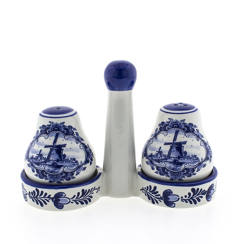 Blue Delft Salt and Pepper - Etsy