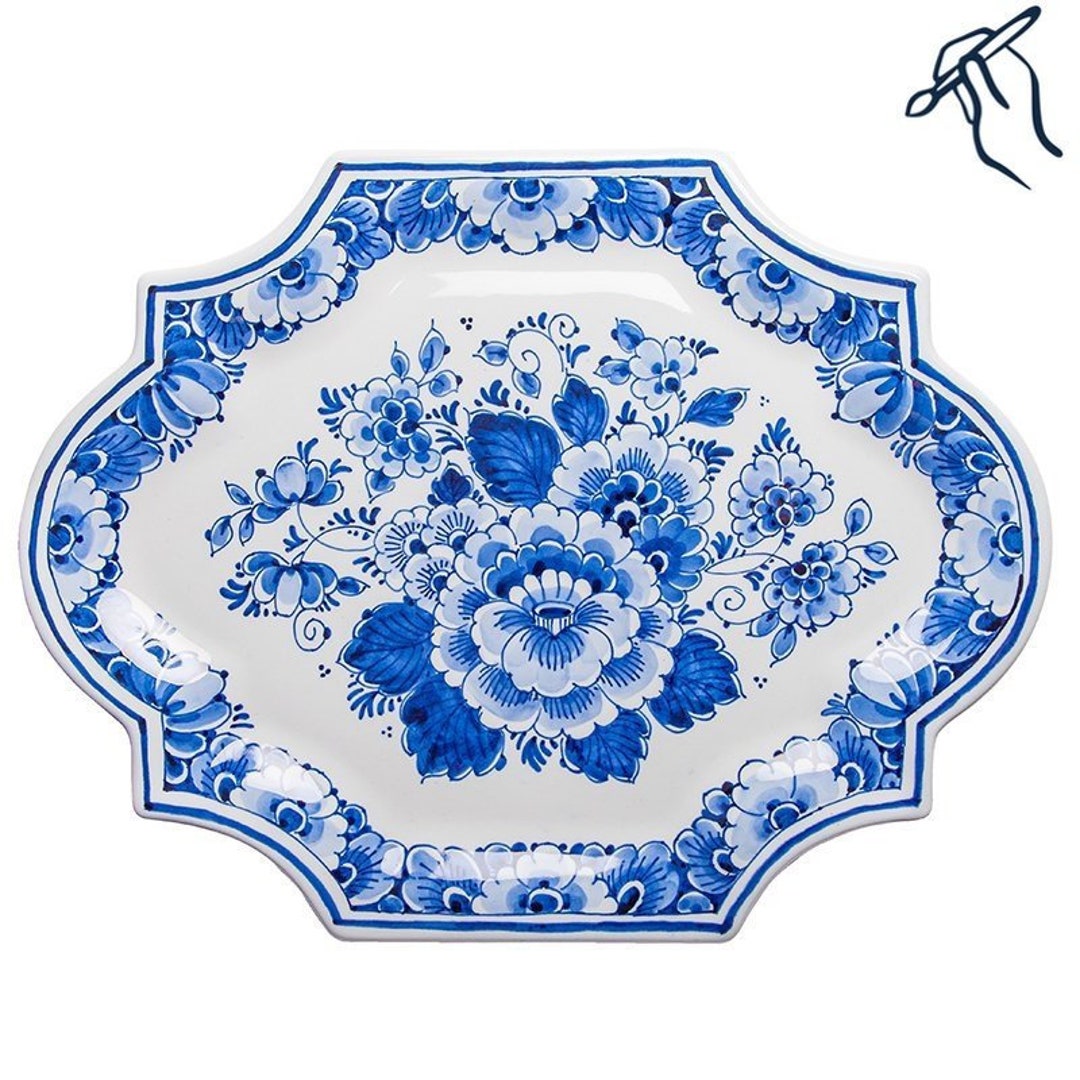 Delft Blue Porcelain Plate With Hand-painted Lush Flower Bouquet - Etsy
