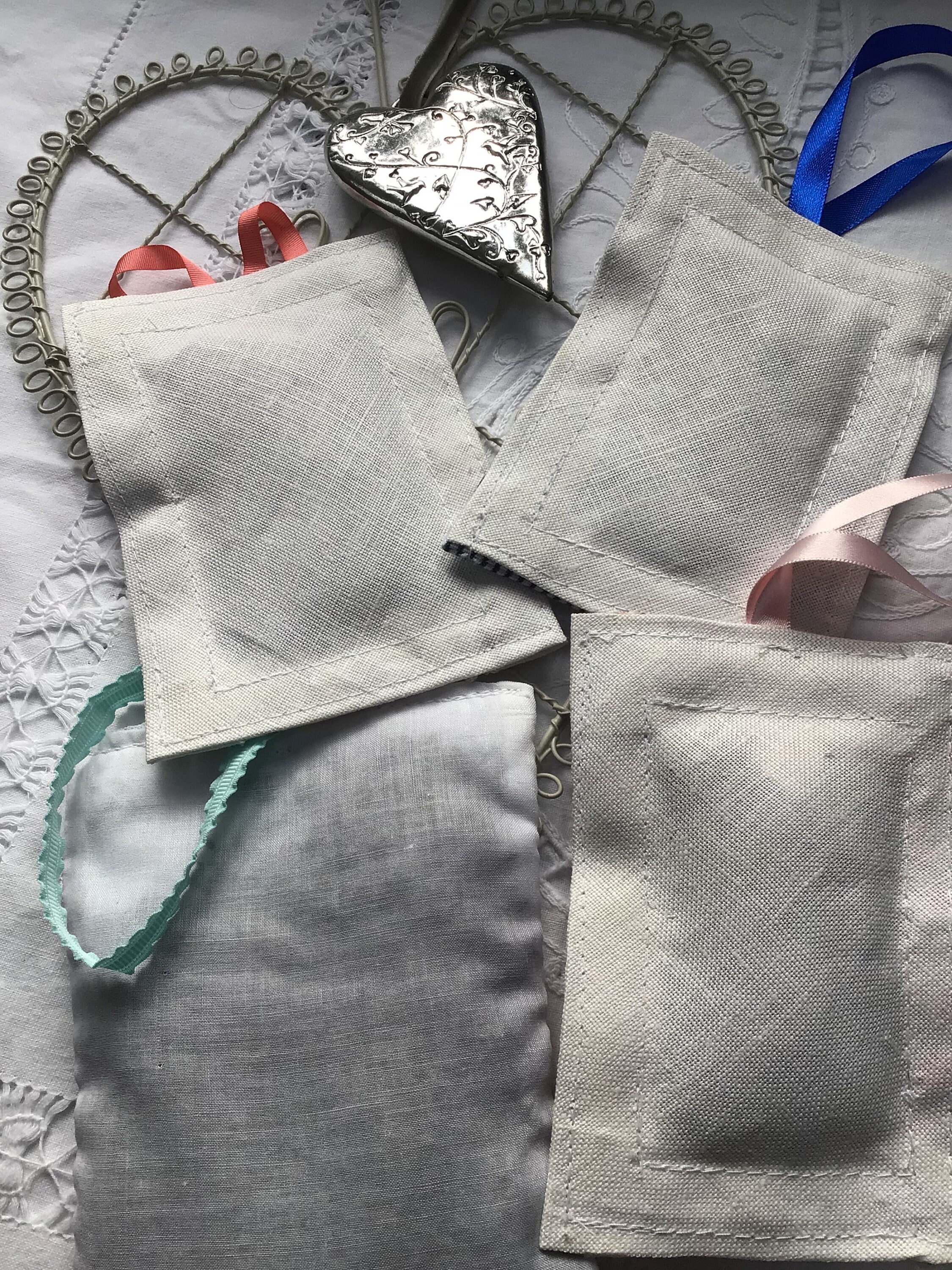 Vintage Antique Embroidered Lavender Bags/beautiful Lavender Sachets ...