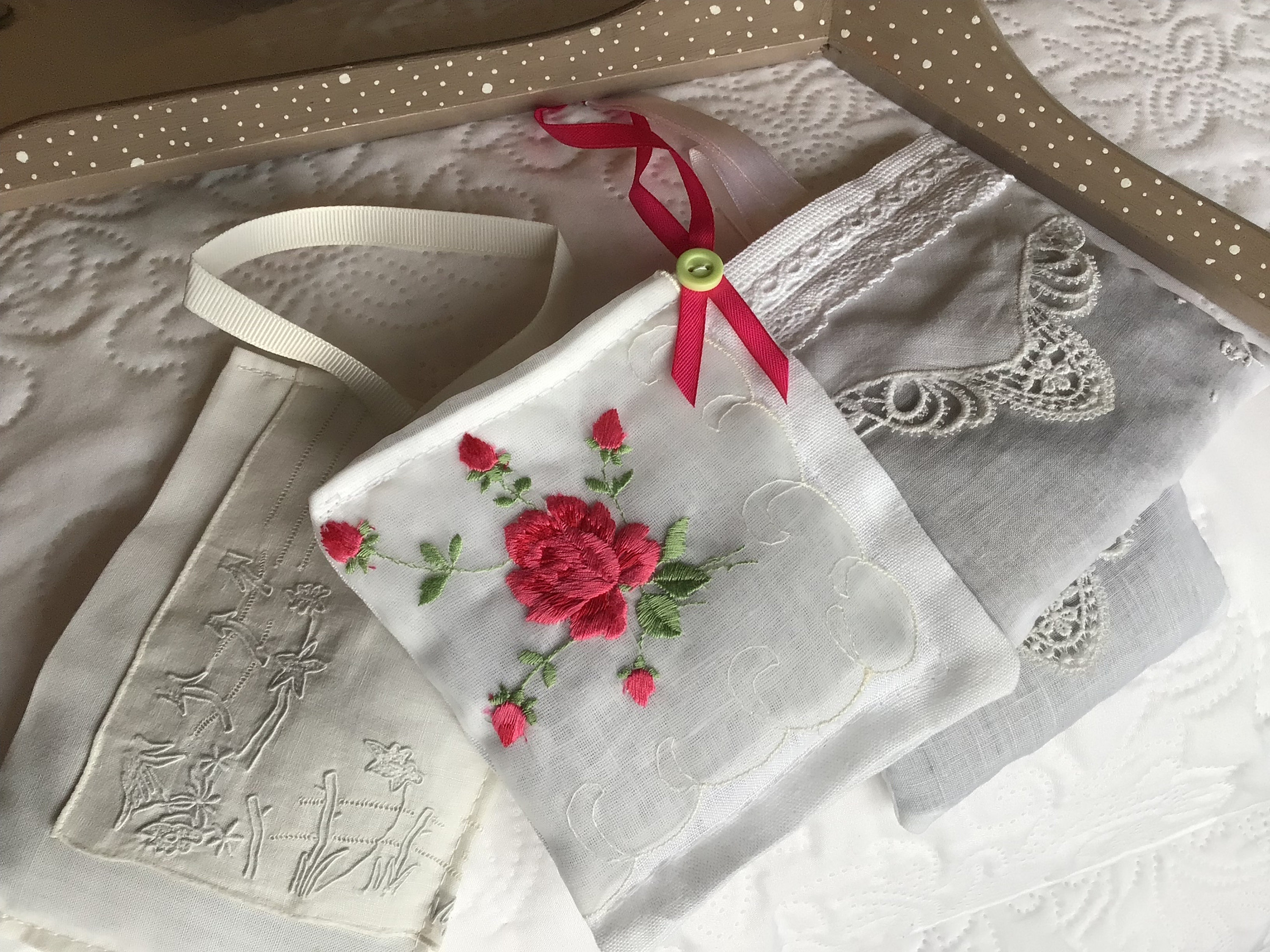 Vintage Antique Embroidered Lavender Bags/beautiful Lavender Sachets ...