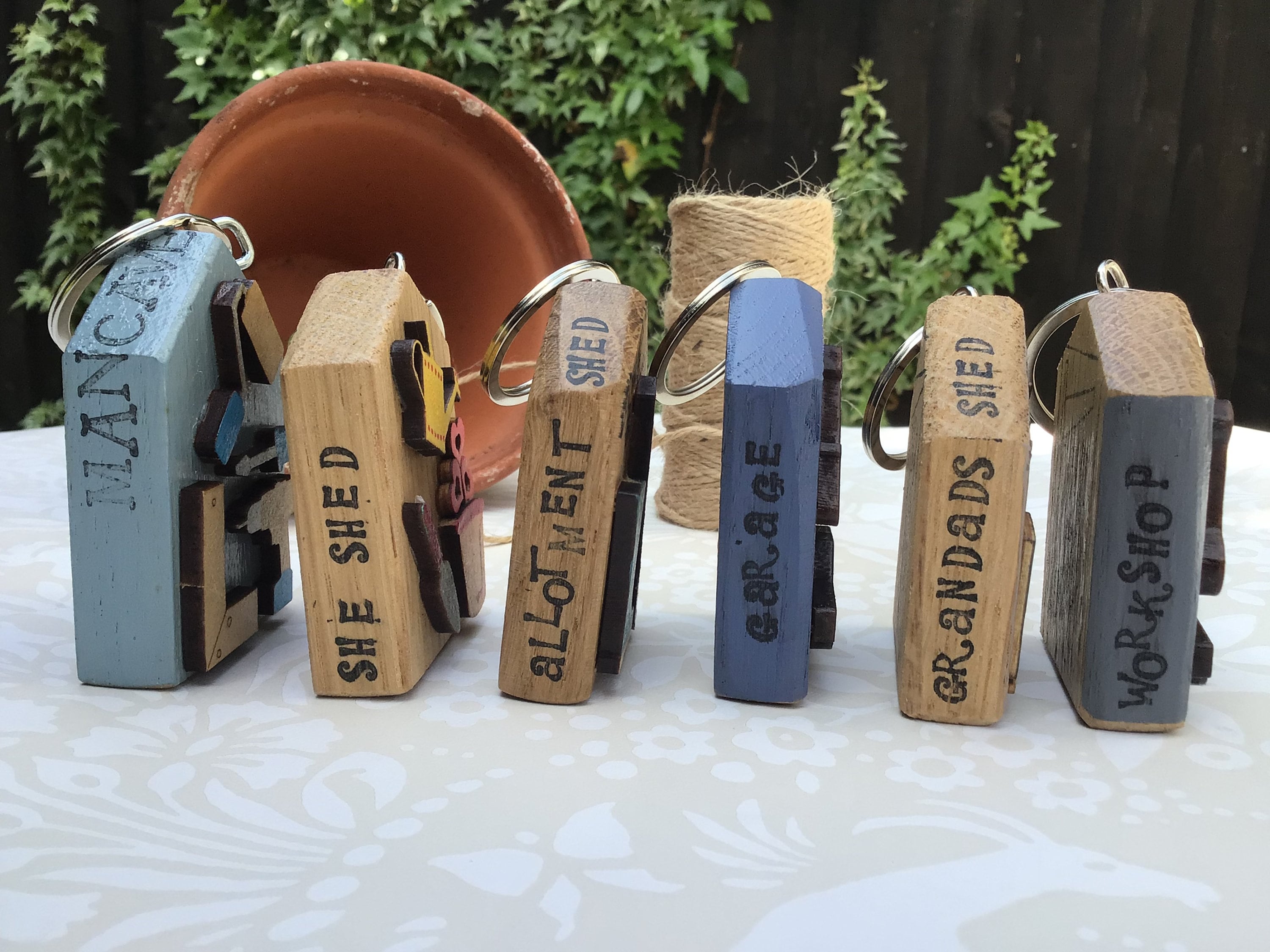 Little Oak Wooden Shed Keyring/handmade Shed Keychain/ Wooden Key Fobs ...