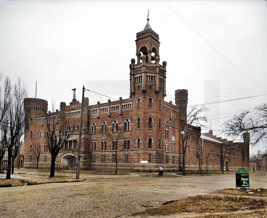 1901 Cleveland, Ohio, Armory of the Ohio National Guard 11 X 14 Photo ...