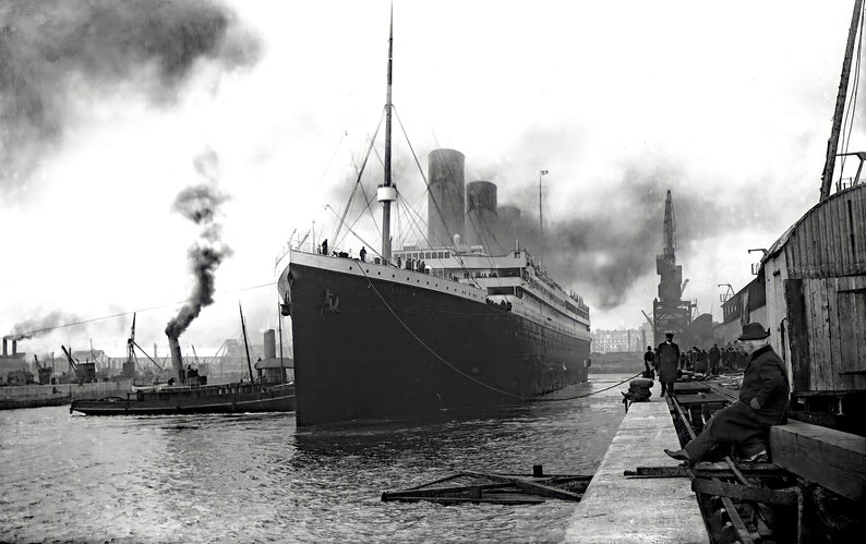 Titanic Departing 13x19 Photo Print - Etsy