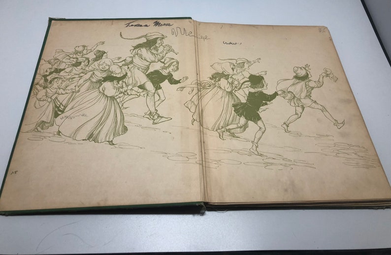 Tippy Toes Comes to Town C. 1929- Antique Children's Book by Frederick ...