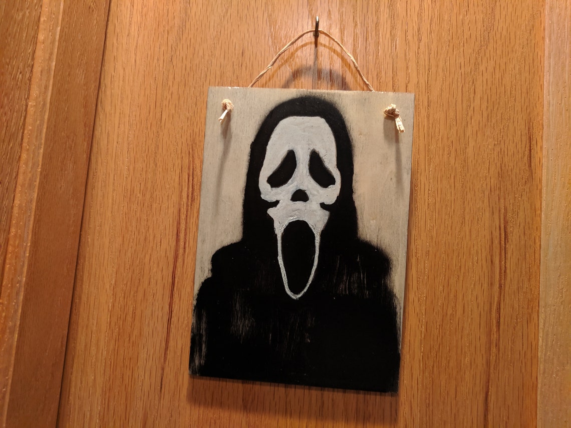 Scream Movie Inspired Wall Hanging/halloween Decor - Etsy