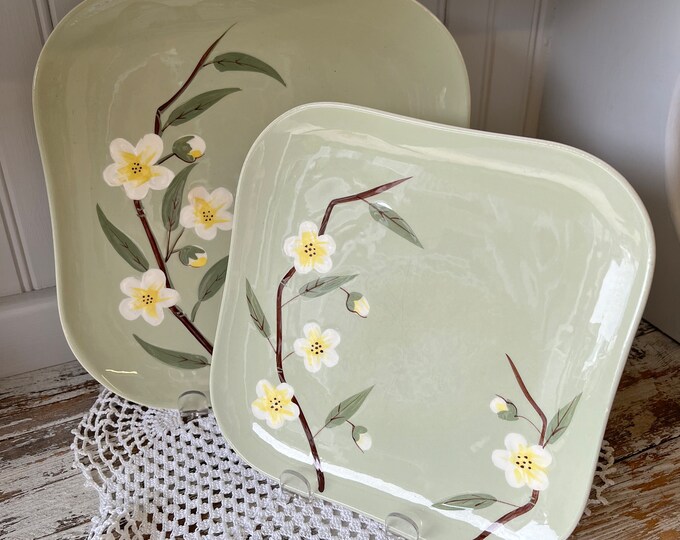 Vintage Weil Ware Malay Blossom Plates in Celedon Green - Etsy