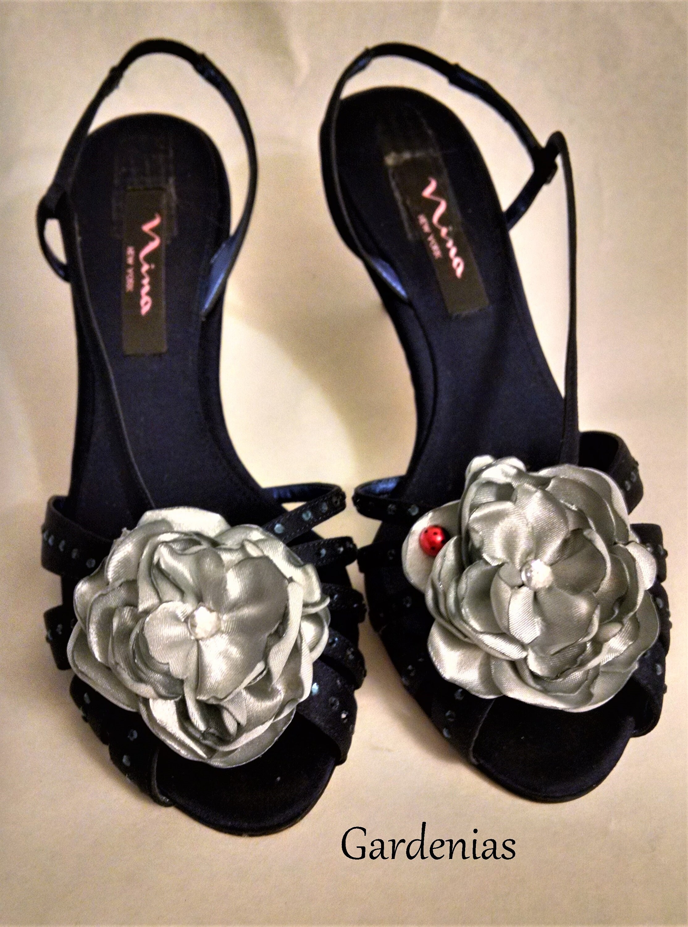 Silver shoe clips, gray shoe clips, bride shoe clips, prom clip, dressy ...