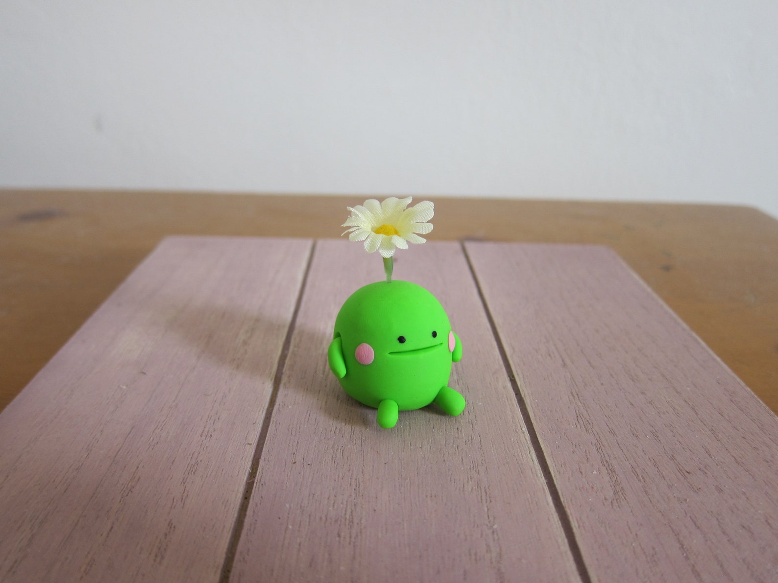 Daisy Frog Polymer Clay Sculpture Clay Frog Miniature Art - Etsy