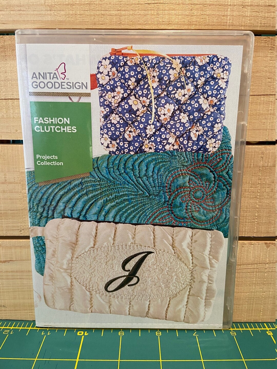 Anita Goodesign - Projects - "fashion Clutches" - Machine Embroidery CD ...