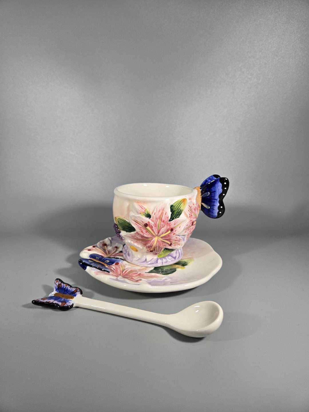 New Corner Ruby Butterfly Lily Flower Ceramic Handcrafted Tea Cup ...