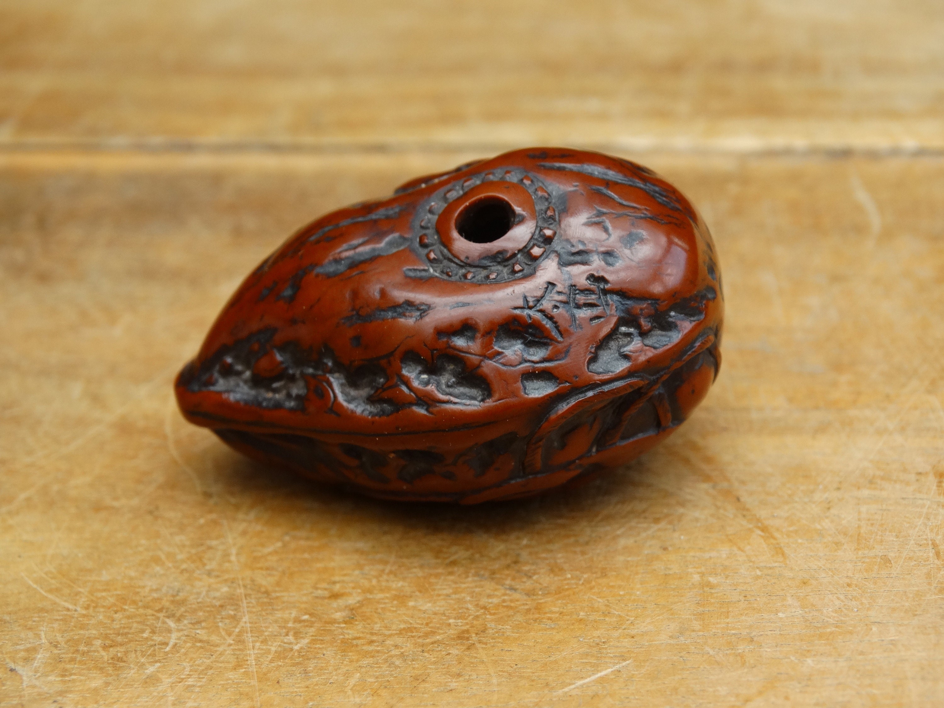 Antieke Japanse Kurumi Walnutt Tengu Netsuke Japan Antiek 19e Eeuw Edo ...