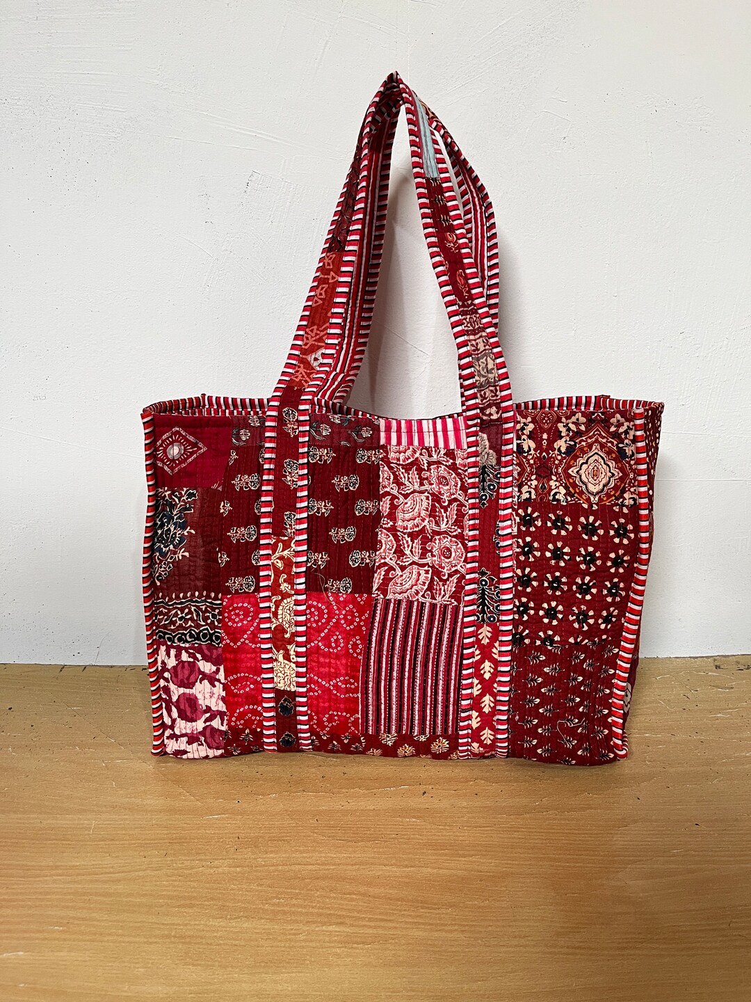 Red Patchwork Handbags Indian Quilted Hand Purse & Market Woman's Bags ...