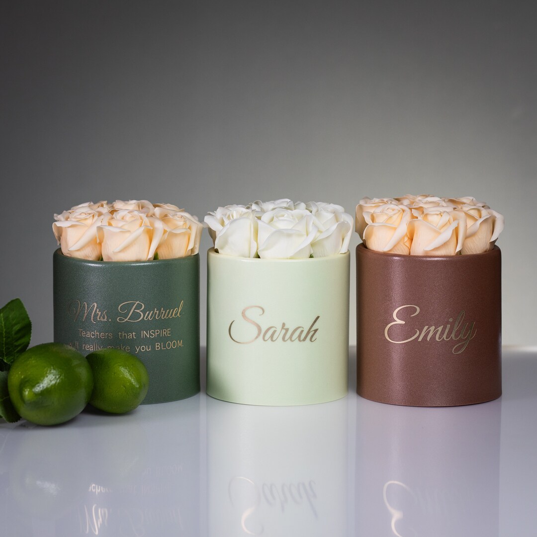 Personalized Rose Boxes: Forever ROSE Boxes Luxurious and Timeless ...