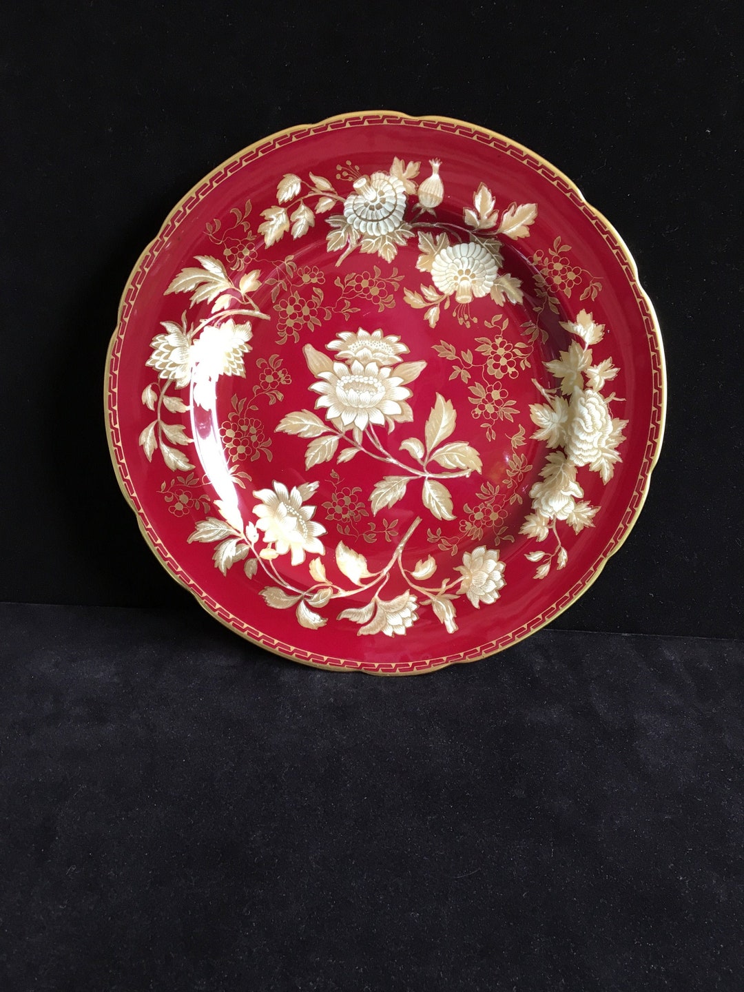Rare Wedgwood Tonquin Ruby Dinner Plate - Etsy