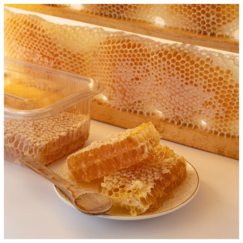 Pure Raw Honeycomb of Wildflowers - 800g - Etsy