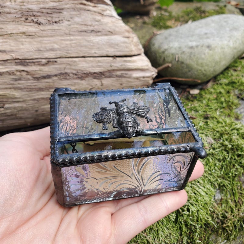 Vintage Glass Bee Box - Etsy