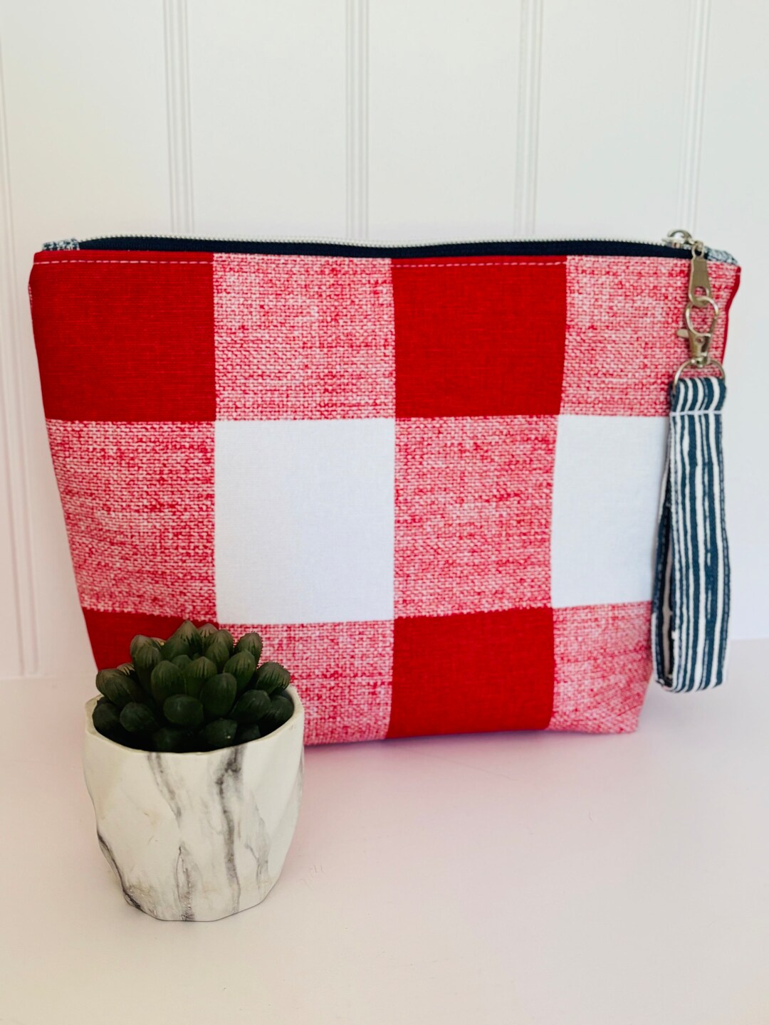 Red Buffalo Check Americana Make-up Bag: Travel Organizer Zipper Pouch ...