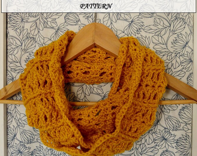 Crochet Pattern Lacy Shells Infinity Scarf Mobius Scarf - Etsy