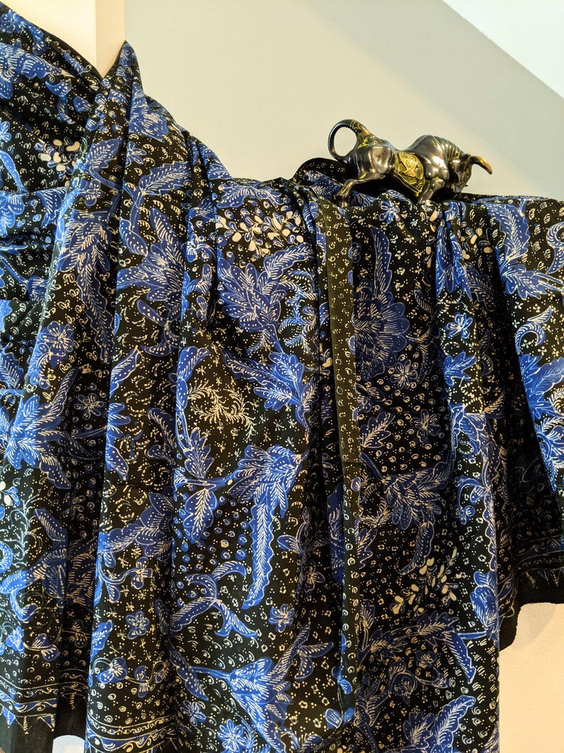 Black & Blue Floral Batik Lasem Indonesia, Handwritten Batik Tulis ...