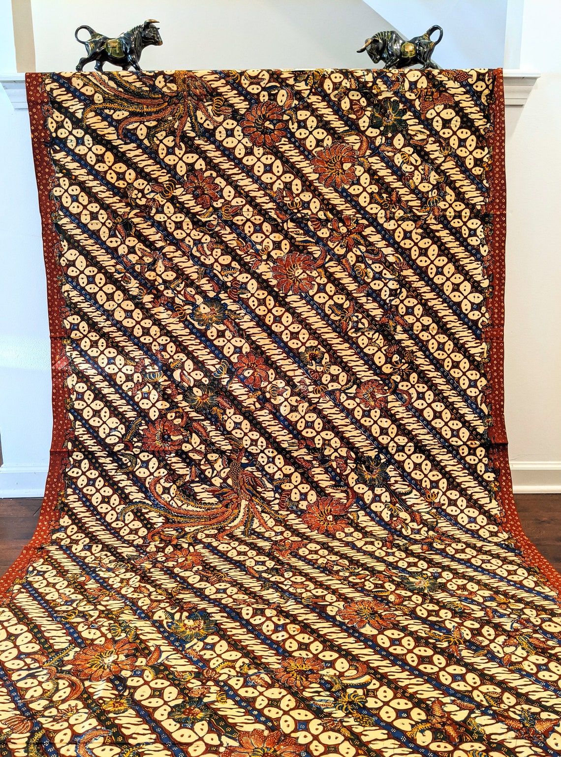 Batik Lasem Indonesia With Kawung and Parang Design, Handwritten Batik ...