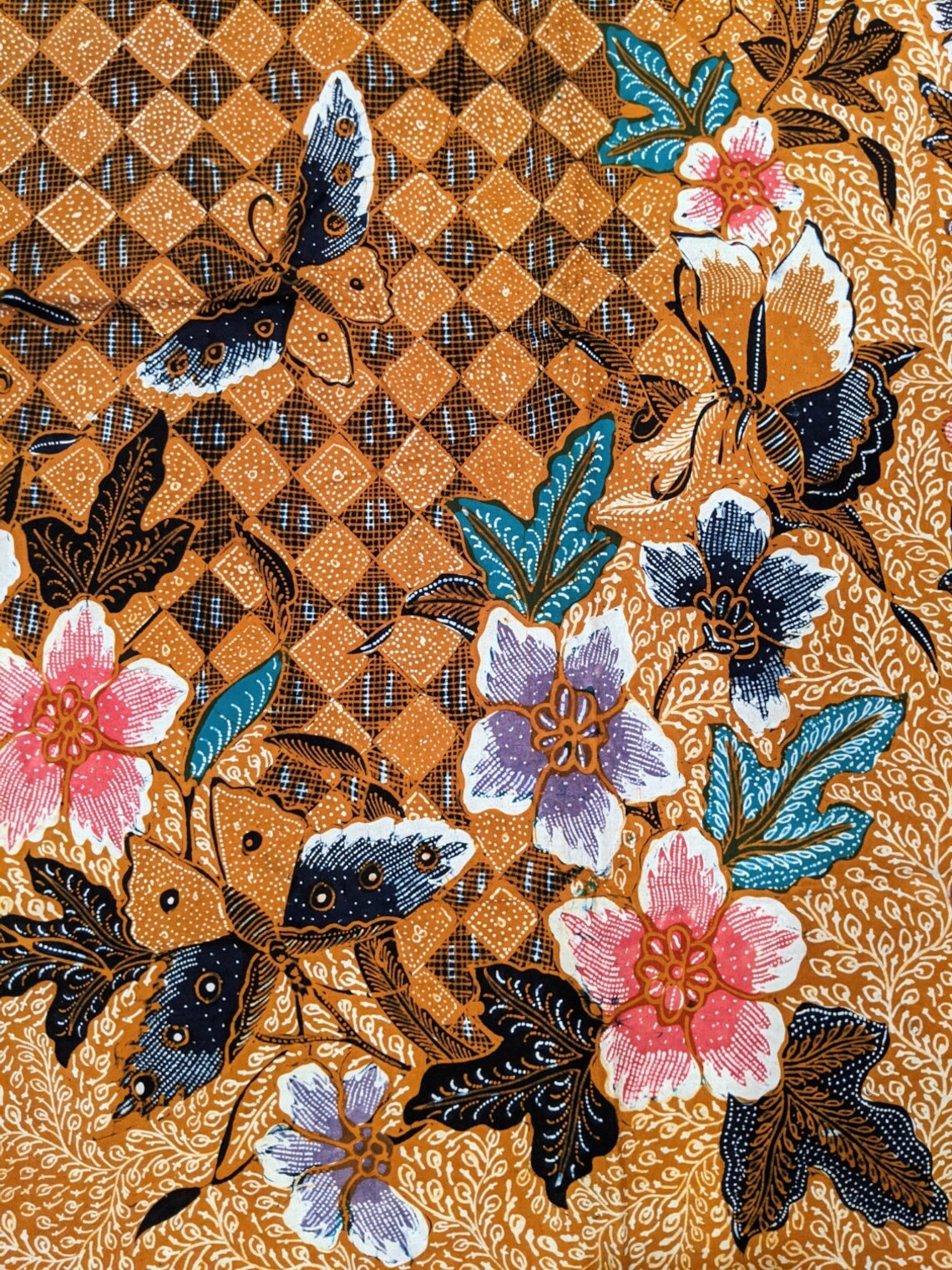 Hokokai Style Batik Tulis, Pagi Sore Hand Drawn Indonesian Batik ...