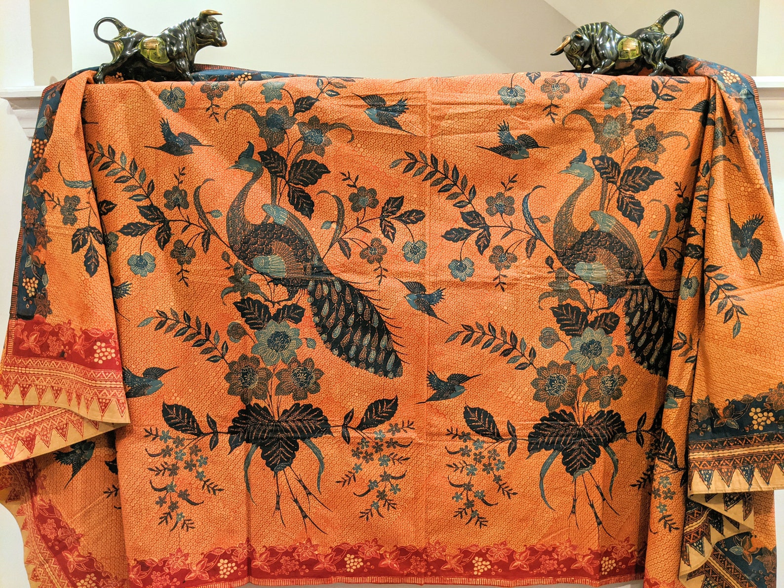 Ancient Textile, Vintage Hand Drawn Indonesian Batik, Batik Collector ...