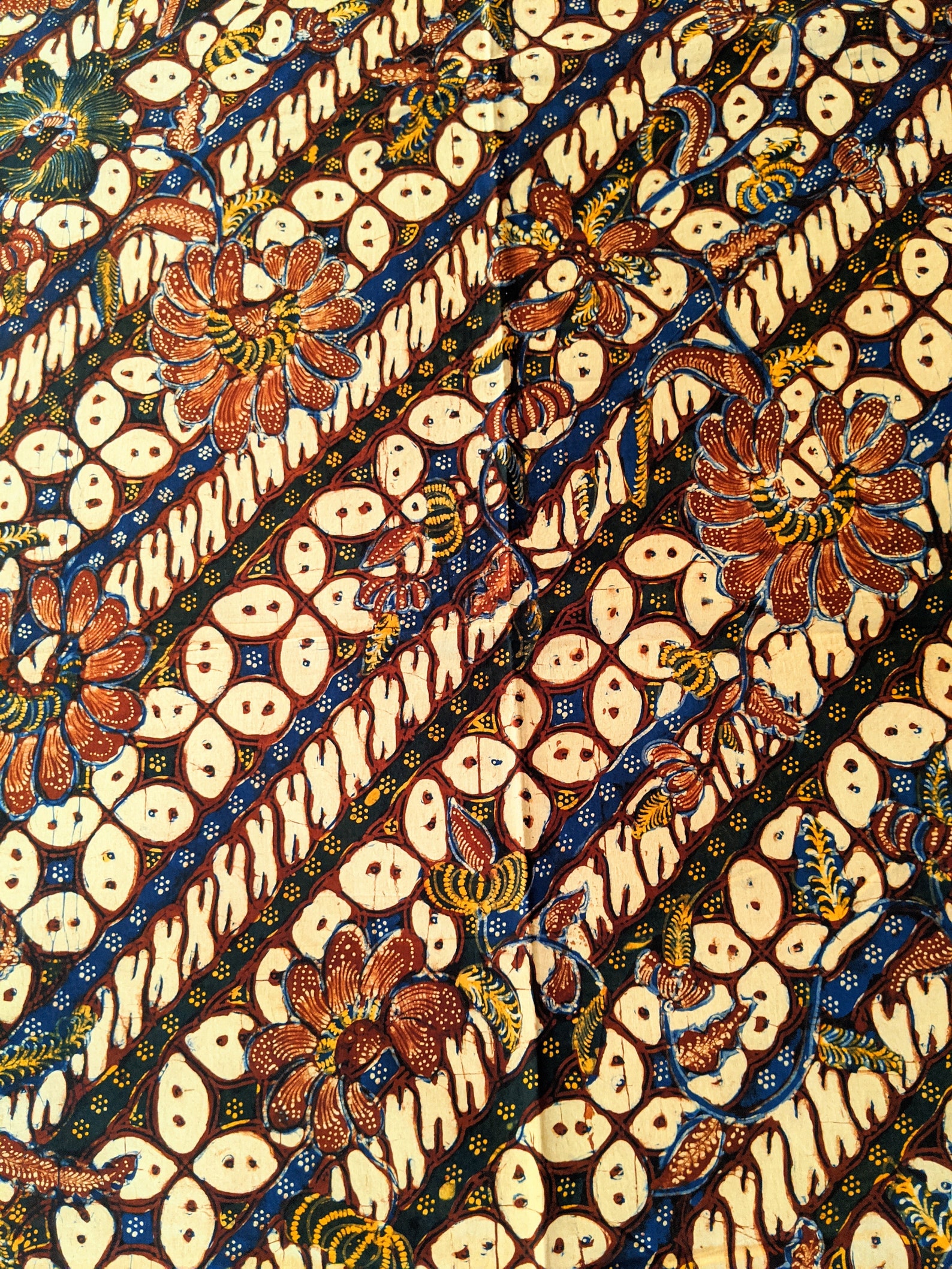 Batik Lasem Indonesia With Kawung and Parang Design, Handwritten Batik ...