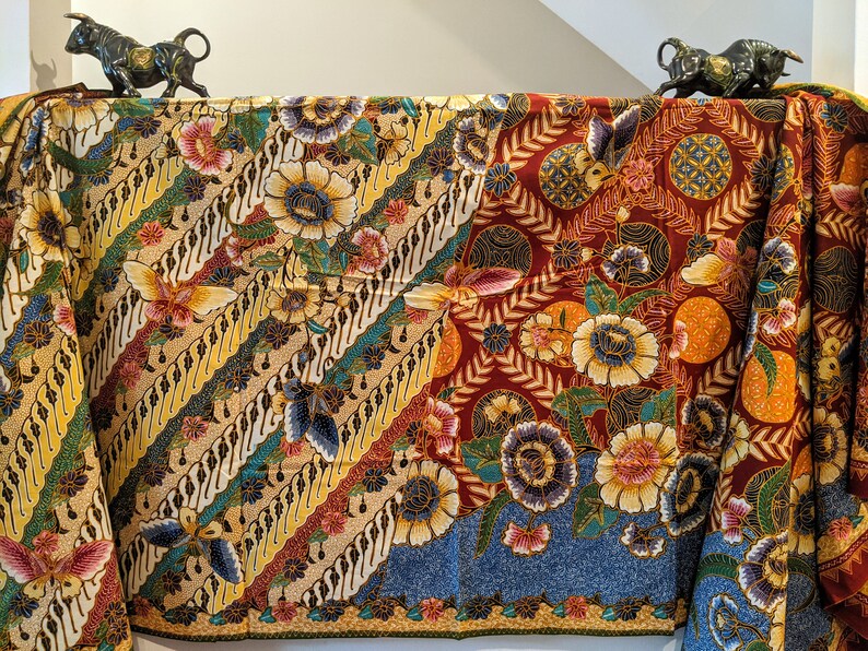Hokokai Style Batik Tulis, Pagi Sore Hand Drawn Indonesian Batik ...
