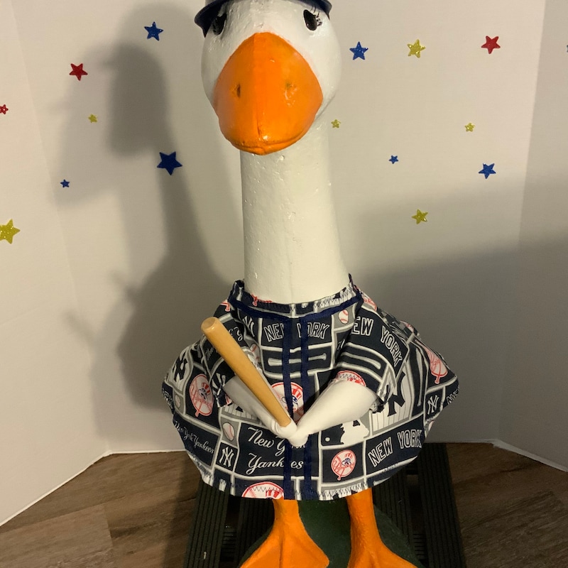 New York Goose - Etsy