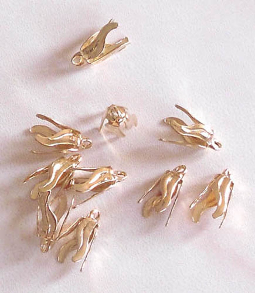 20 Large (14mm) Gold Plated 4-prong Bell Caps, Findings for Jewellery ...
