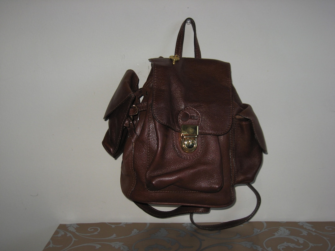 Mochila de cuero genuino marrón de segunda mano, AT7T, cuero genuino ...