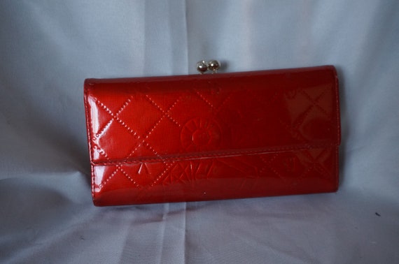 Pre-owned Red Lacquered Wallet Vincis Bench with Swar… - Gem