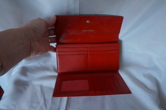 Pre-owned Red Lacquered Wallet Vincis Bench with Swar… - Gem