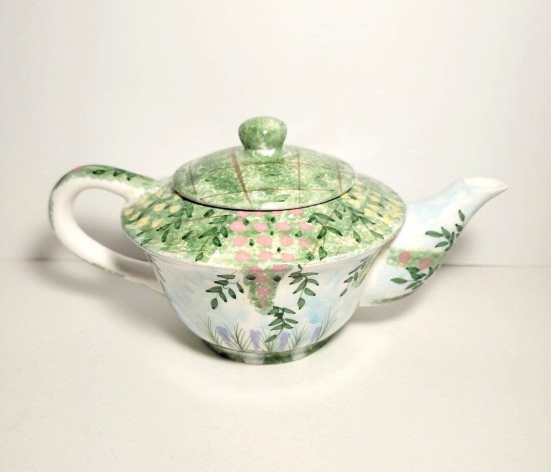 Vintage Hand Painted Spring Flowers Teapot/flowers/teapot/green/pink ...